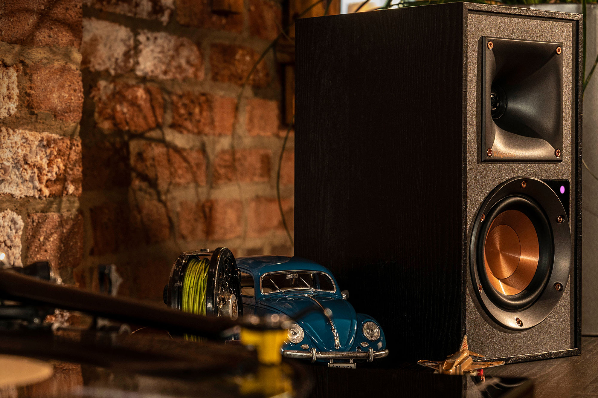 Klipsch R-41PM Powered Flexible Bookshelf Home Speaker - Black (Pair ...