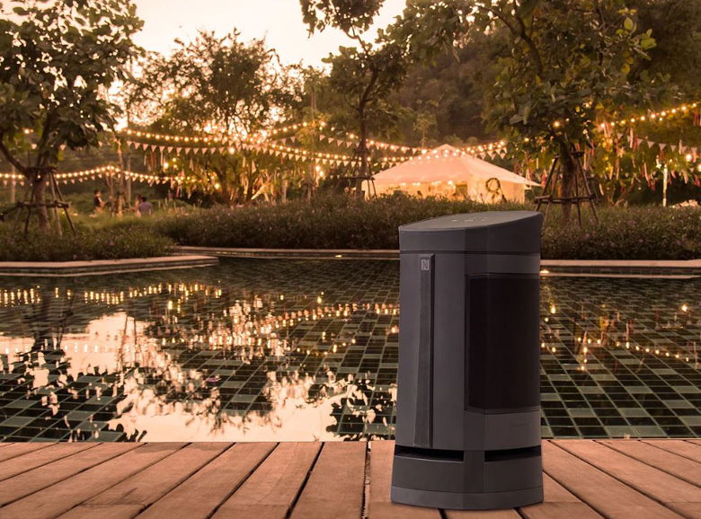 Soundcast VG5 Portable Weather-Resistant Bluetooth Loudspeaker (Black ...